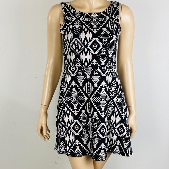 Victoria's Secret | Dresses | Victorias Secret Aztec Tribal Fit Flare ...